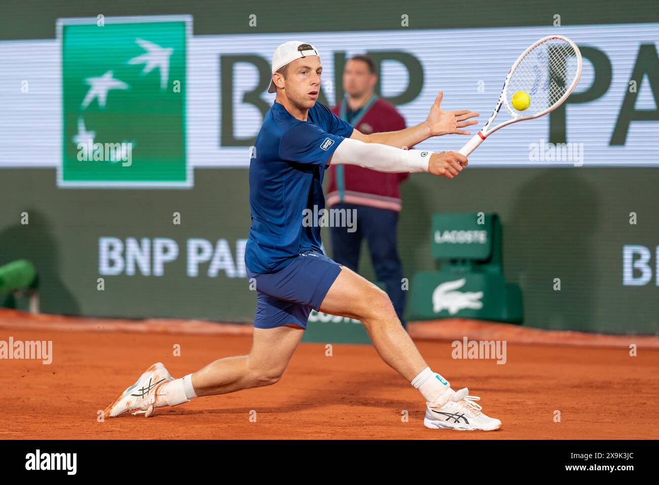 PARIS, FRANCE - JUNE 1: Tallon Griekspoor of the Netherlands during Day 7 of the 2024 French ...