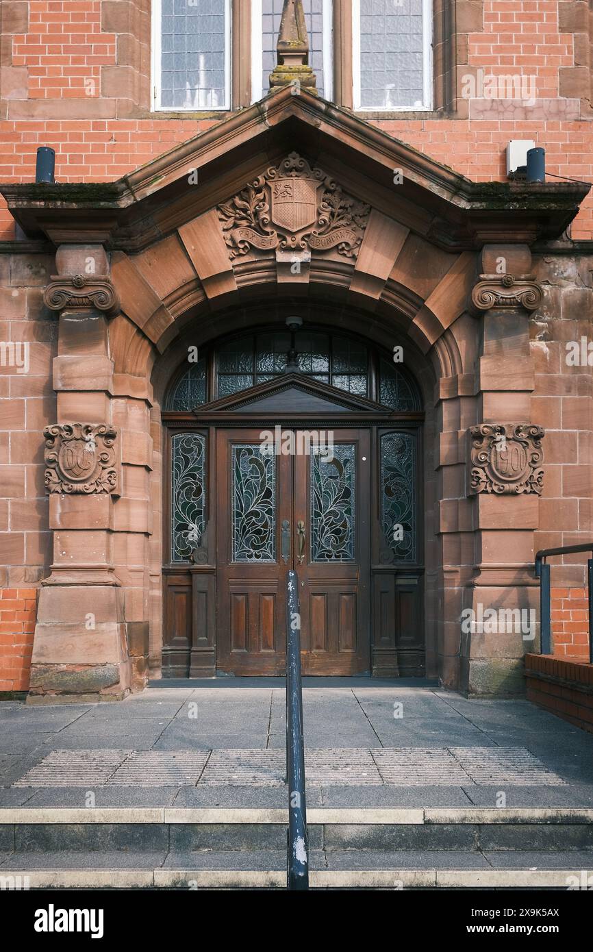 Altrincham street hi-res stock photography and images - Alamy