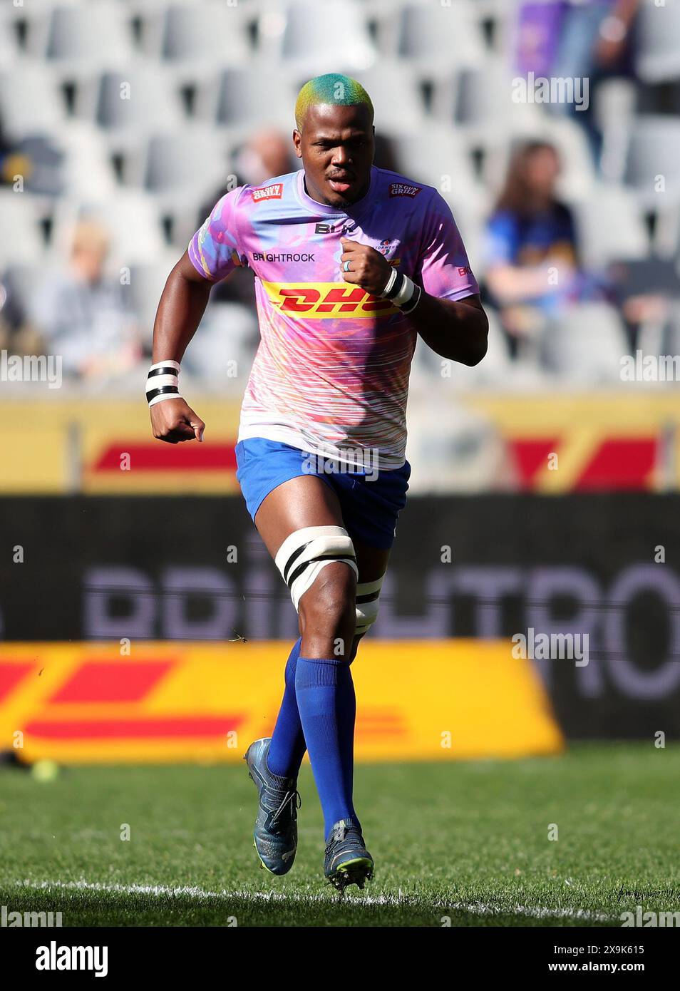 CAPE TOWN, SOUTH AFRICA - JUNE 01: Hacjivah Dayimani of DHL Stormers ...