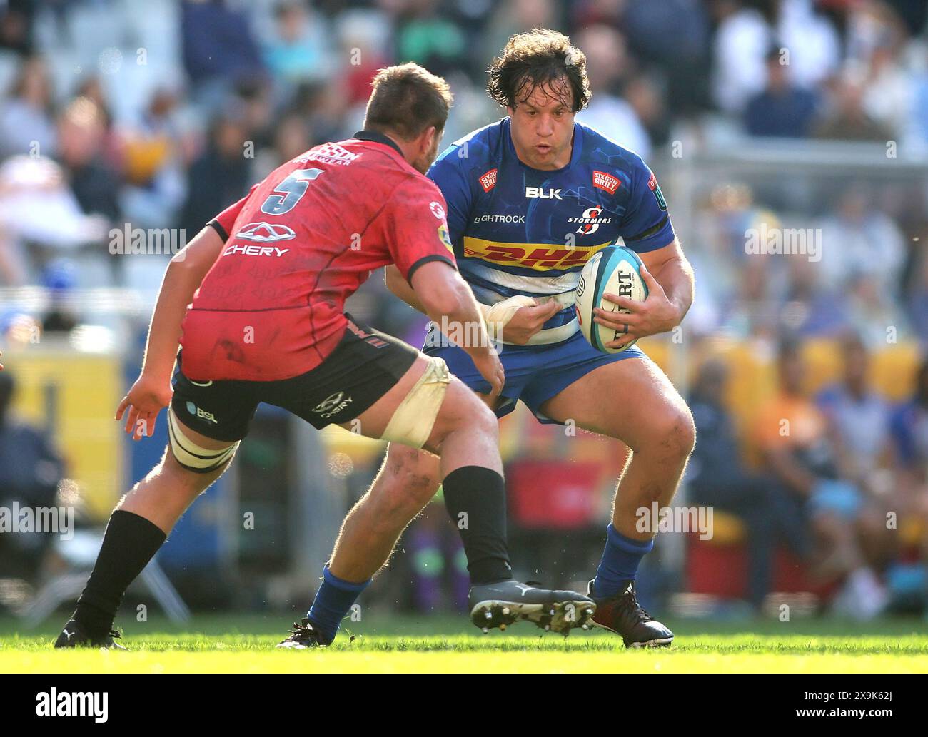 CAPE TOWN, SOUTH AFRICA - JUNE 01: Neethling Fouche of DHL Stormers ...