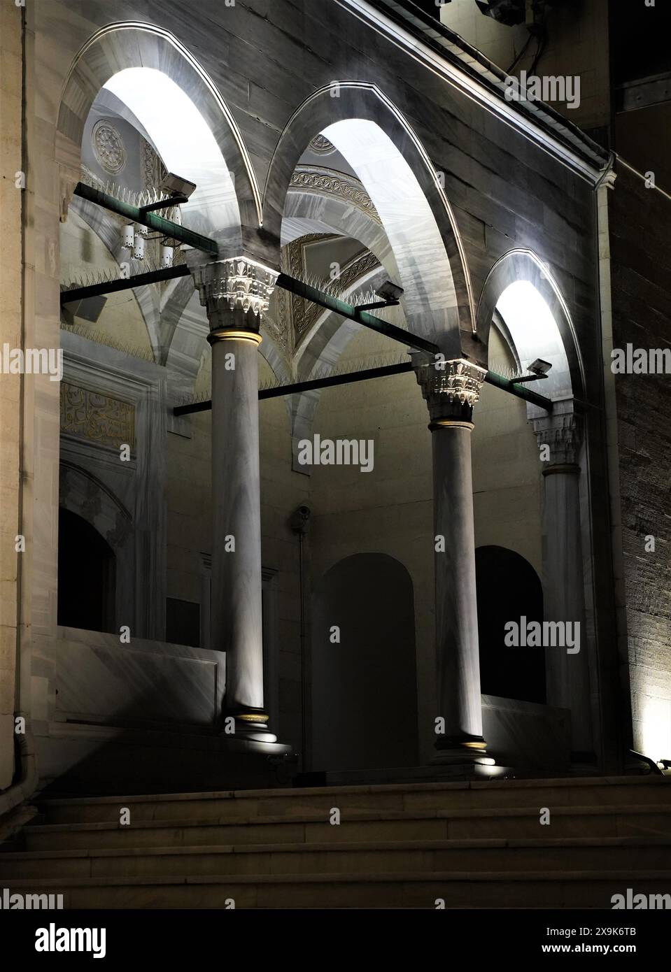 Mosque Archway in Istanbul Stock Photo - Alamy