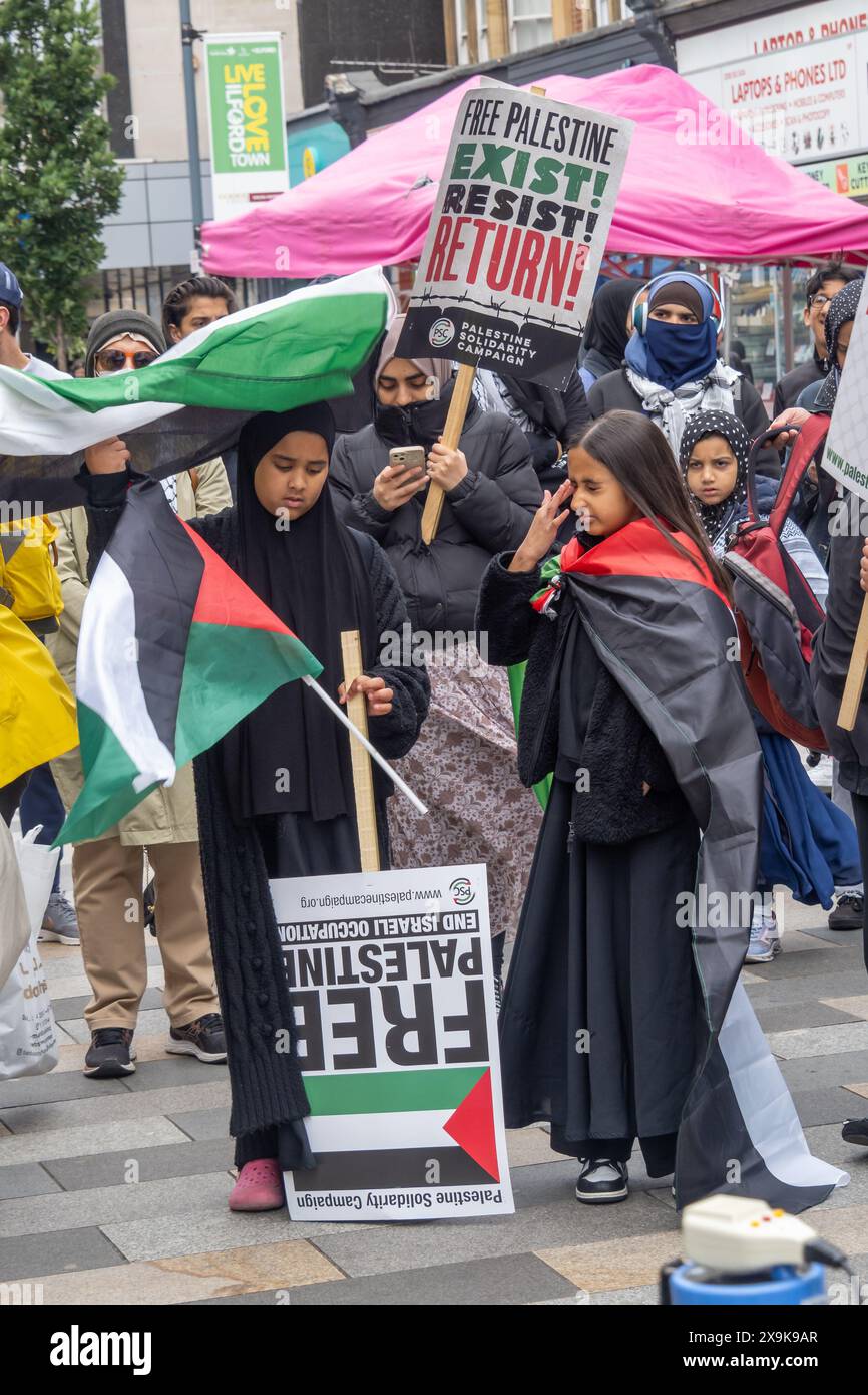 London, UK. 1 June 2024. Hundreds meet outside Redbridge Town Hall for ...