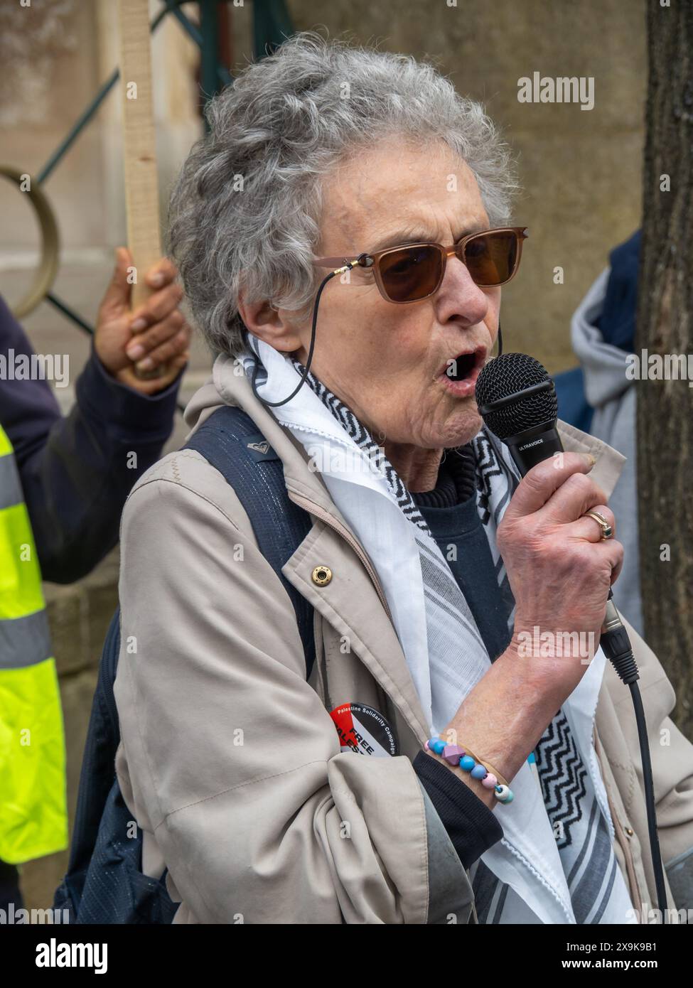 London, UK. 1 June 2024. A Veteran Jewish activist. Hundreds meet ...