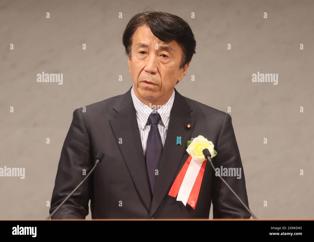 Ken saito hi-res stock photography and images - Alamy