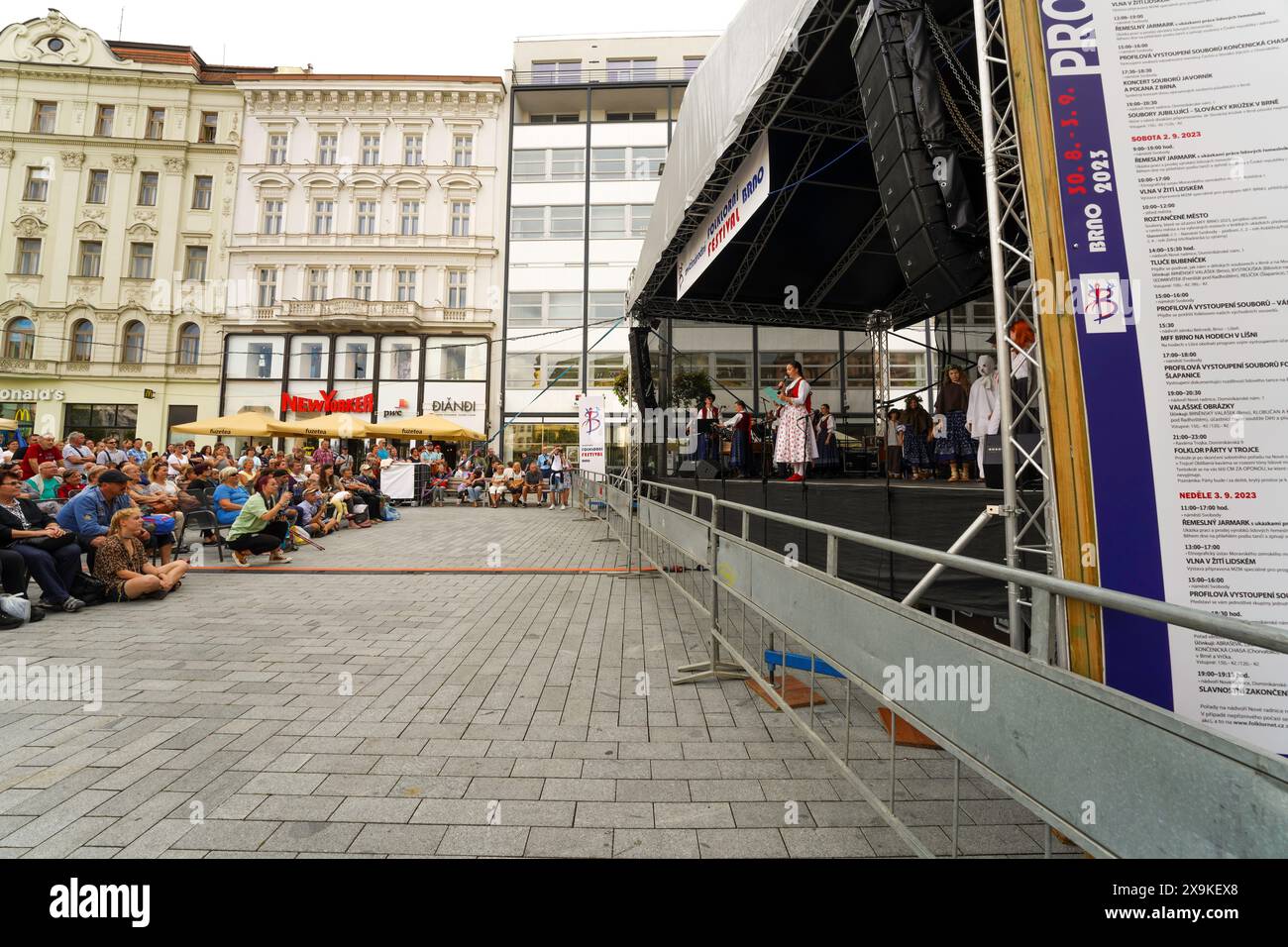 Outdoor concert, entertainment during the Folklorni Festival, folk ...