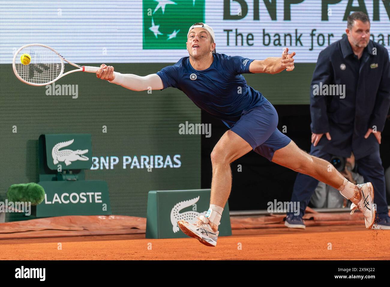 PARIS, FRANCE - JUNE 1: Tallon Griekspoor of the Netherlands during Day 7 of the 2024 French ...