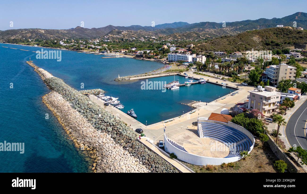 Kato pyrgos marina from above hi-res stock photography and images - Alamy