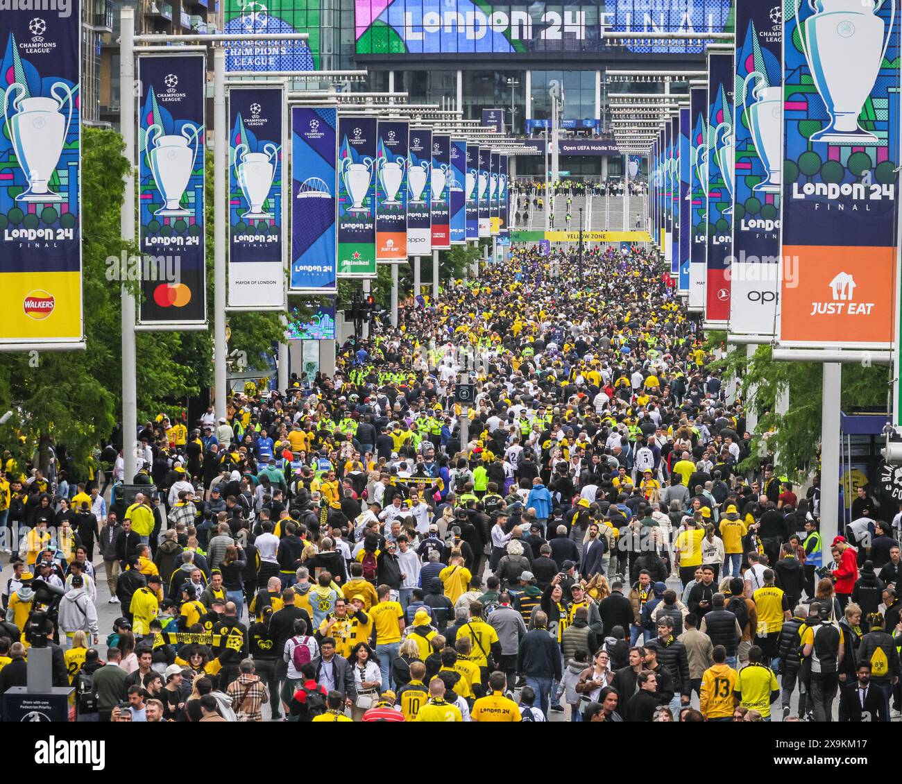 London, UK. 01st June, 2024. Fans of both clubs arrive and make their ...