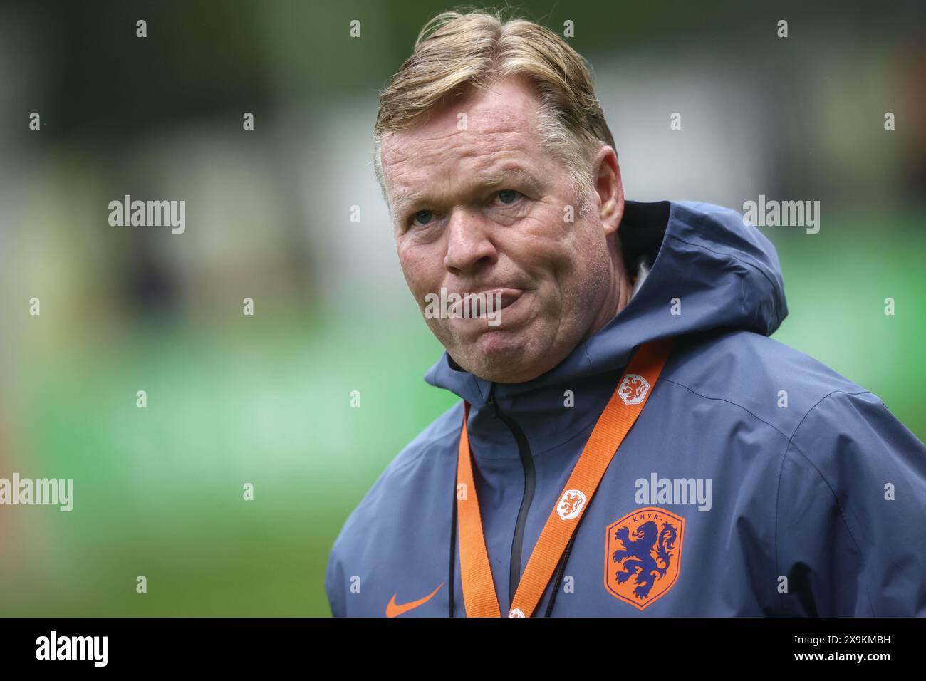 ZEIST - National coach Ronald Koeman during a training session of the ...