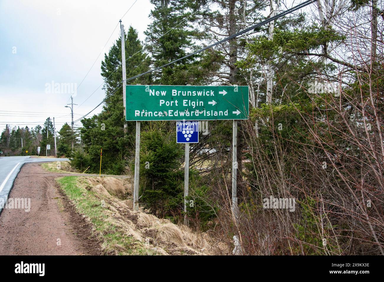 Directional highway sign at the provincial border in Tidnish, Nova ...