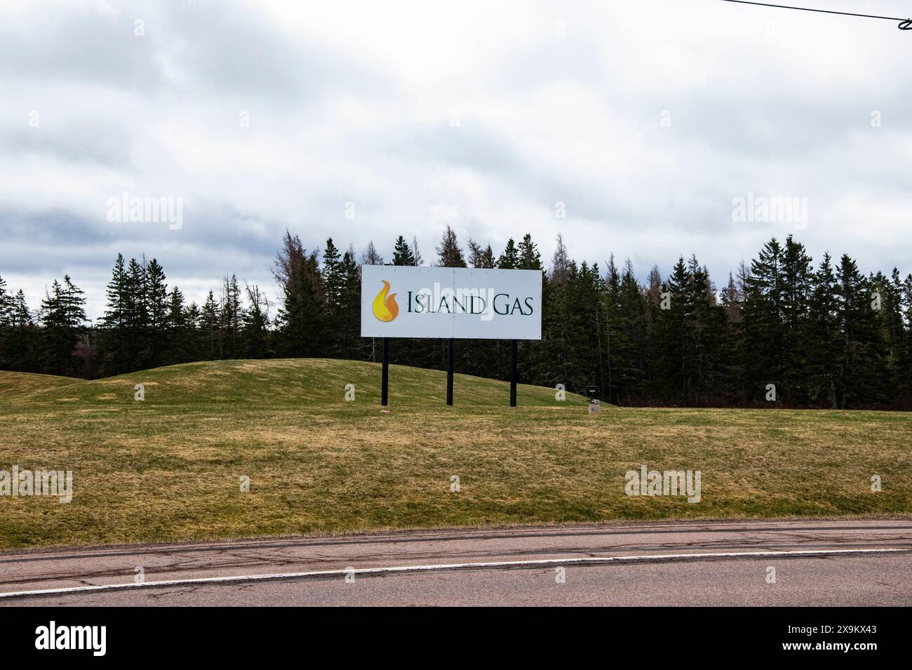 Sign advertising gas on highway hi-res stock photography and images - Alamy