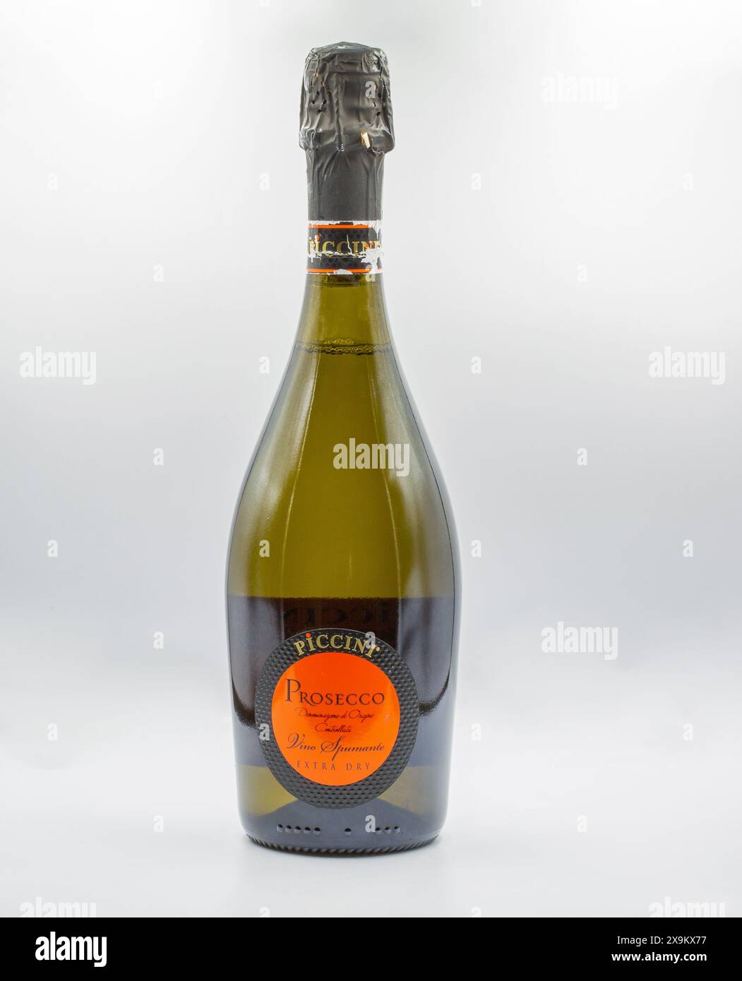 Prosecco wine label closeup hi-res stock photography and images - Alamy