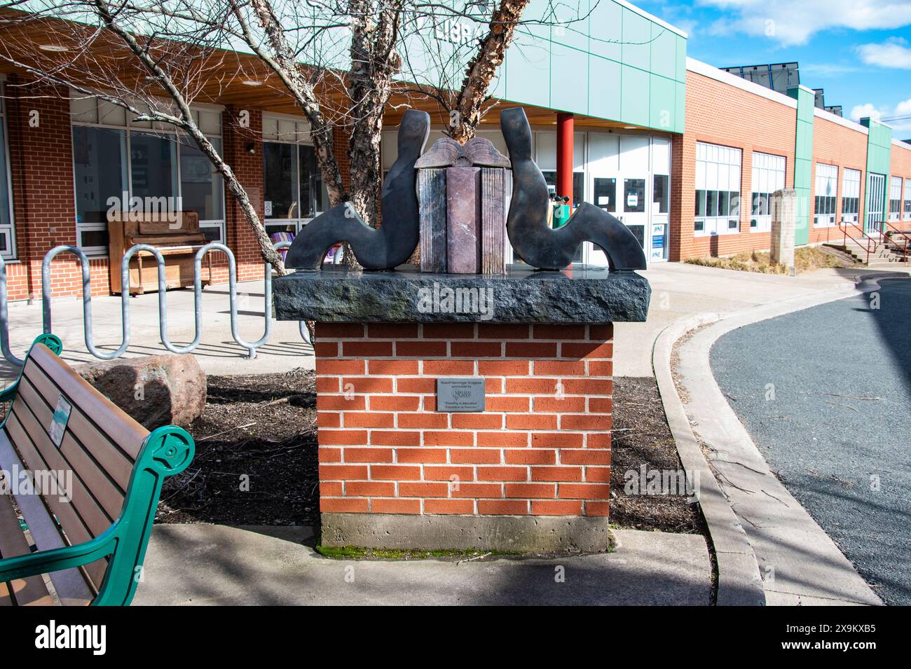 Reading is Education, Education is Freedom book ends sculpture at the ...