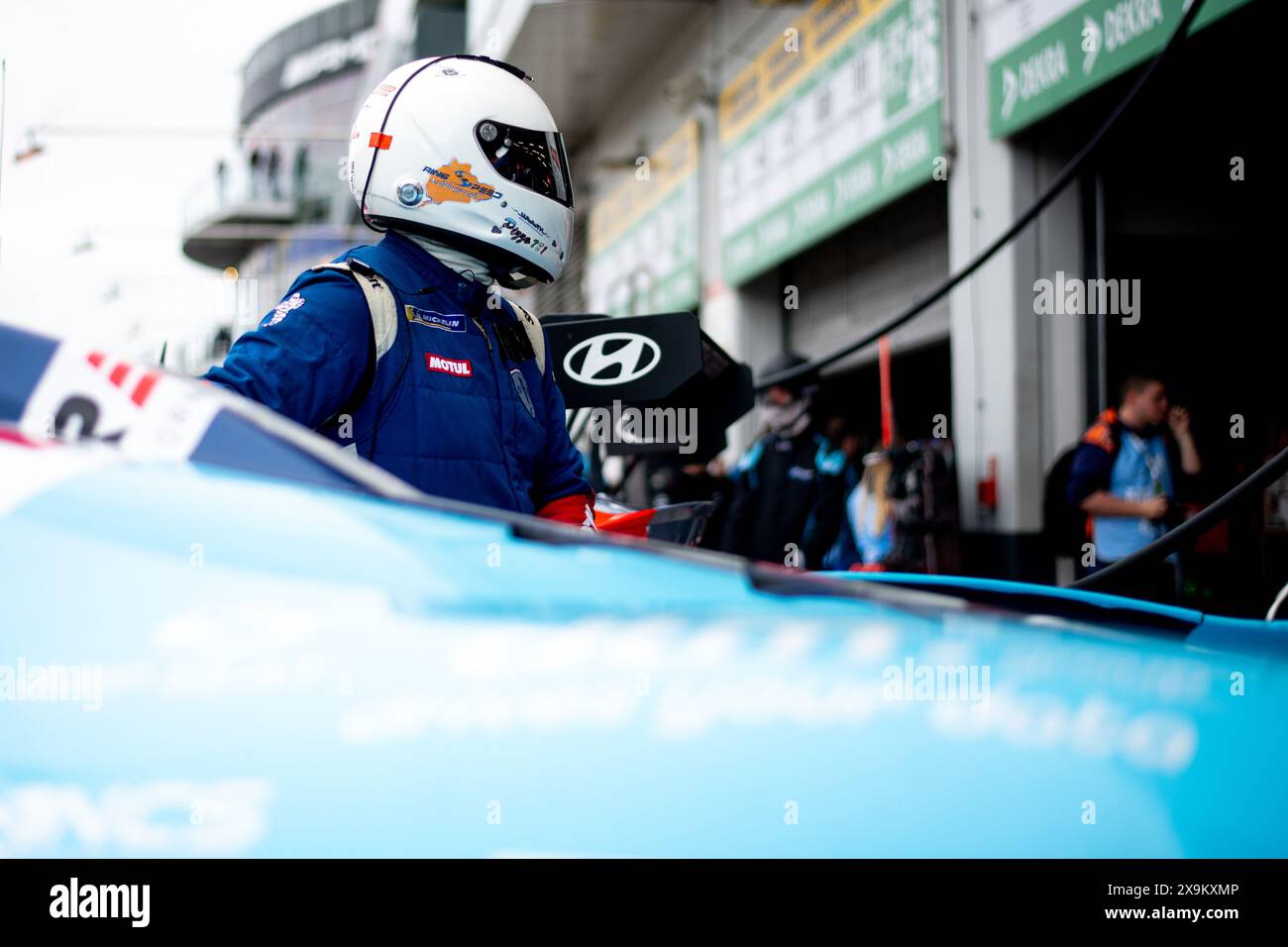 Mechaniker (Glickenhaus Racing LLC, Scuderia Cameron Glickenhaus, SCG ...