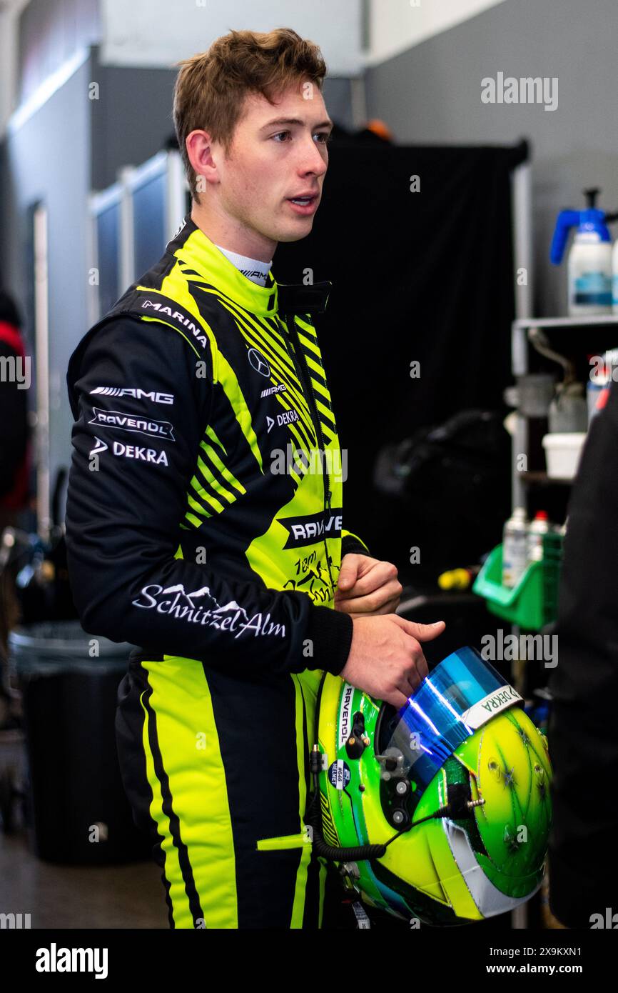 David Schumacher (Schnitzelalm Racing, Mercedes AMG GT4, SP10, #111) in ...