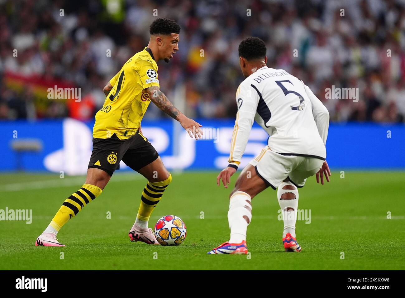 Borussia Dortmund's Jadon Sancho (left) and Real Madrid's Jude ...