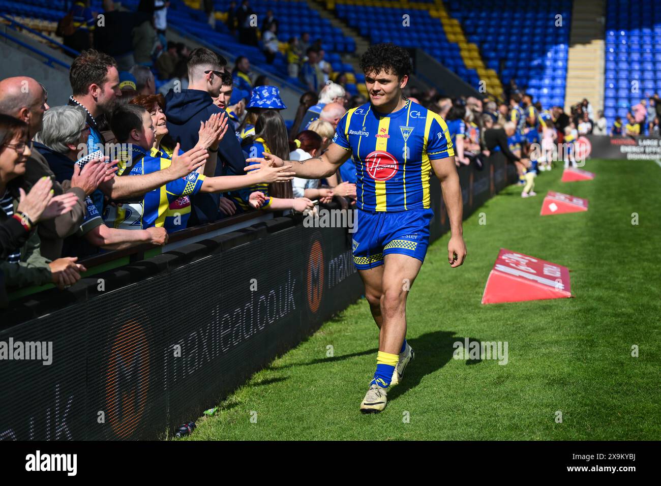 Super fives hi-res stock photography and images - Alamy