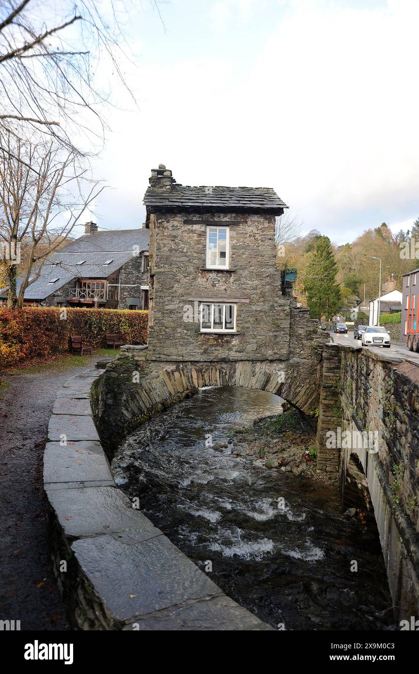 Bridge House, Ambleside Stock Photo - Alamy