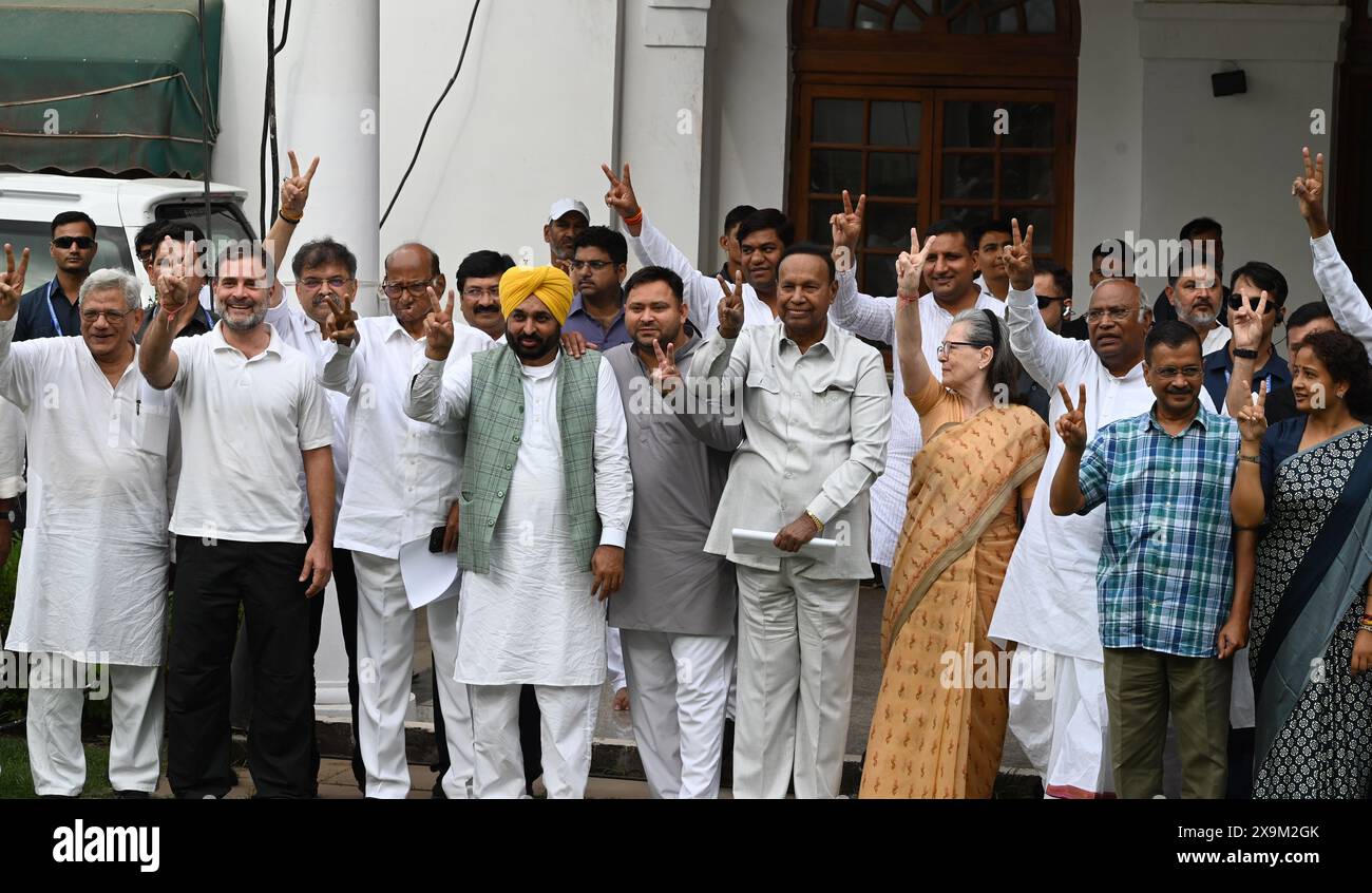 NEW DELHI, INDIA - JUNE 1: Congress President Mallikarjun Kharge, the party leaders Sonia Gandhi ...