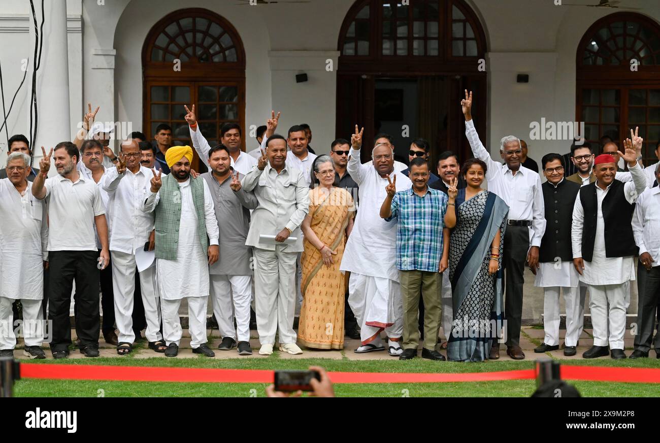 NEW DELHI, INDIA - JUNE 1: Congress Parliamentary Party (CPP) Chairperson Sonia Gandhi, Congress ...
