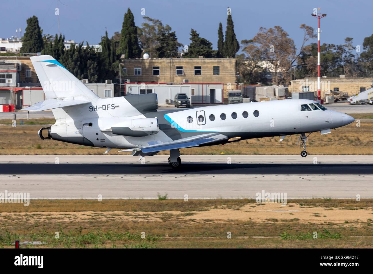 Harmony Jets Malta Dassault Falcon 50 (Reg.: 9H-DFS) arriving from ...