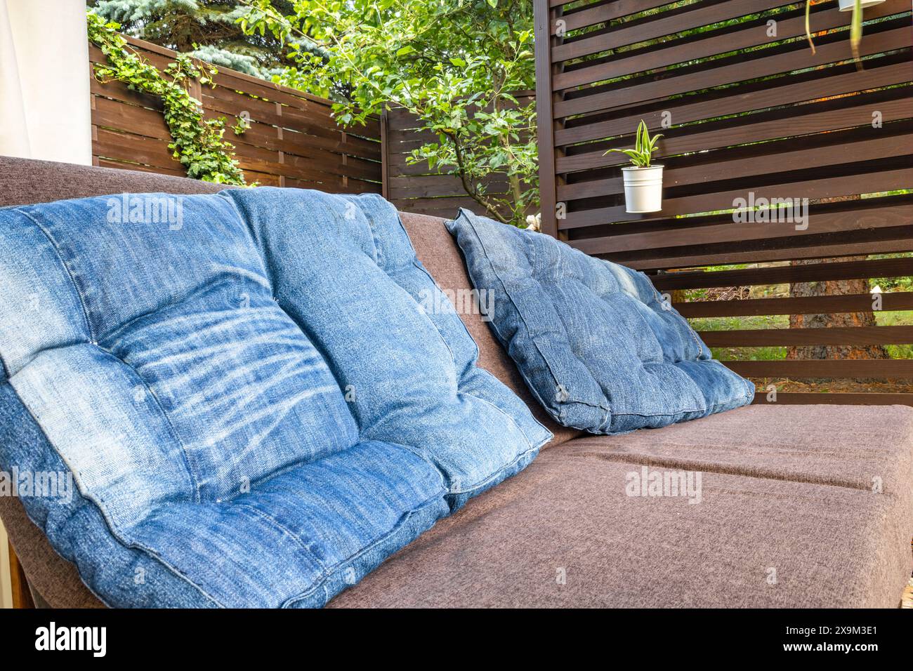 Garden terrace, resting place, garden furniture made of wooden pallets ...