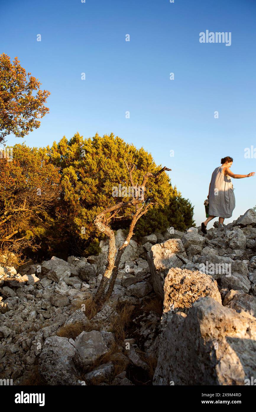 Rock climbing island hi-res stock photography and images - Alamy