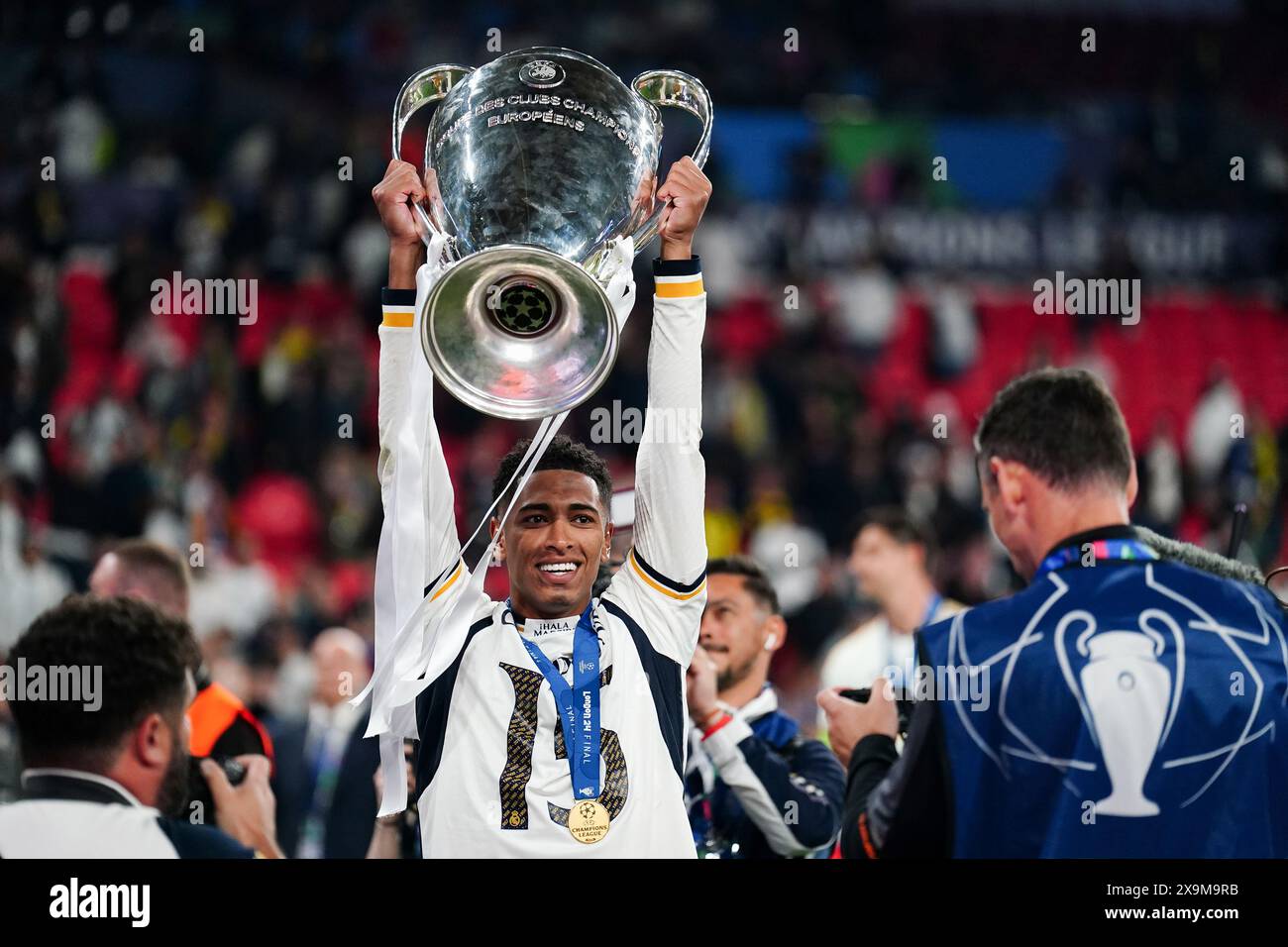 Real Madrid's Jude Bellingham celebrates with the UEFA Champions League ...