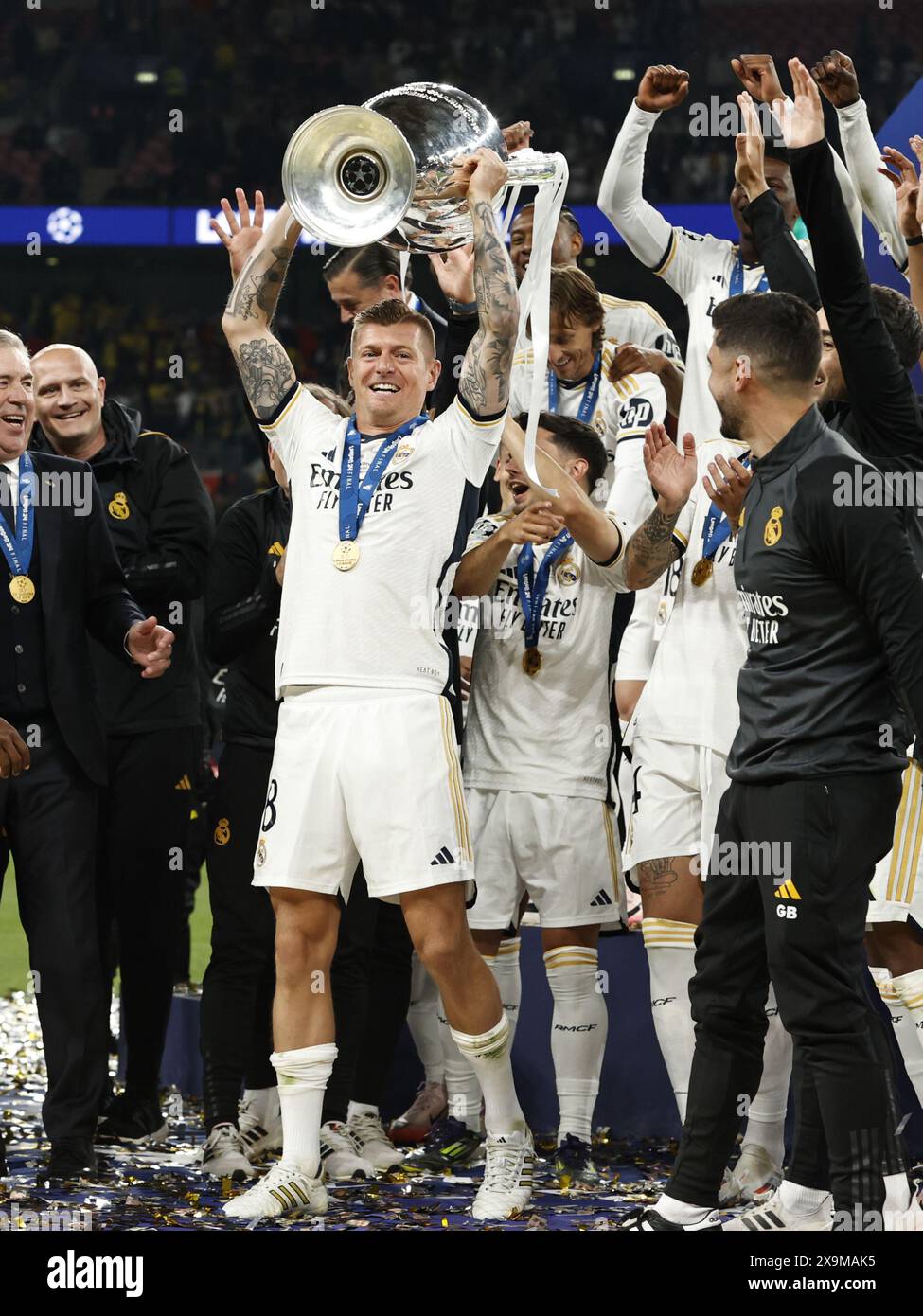 Zeist, Netherlands. 01st June, 2024. LONDON - (l-r) Real Madrid coach Carlo Ancelotti, Toni ...