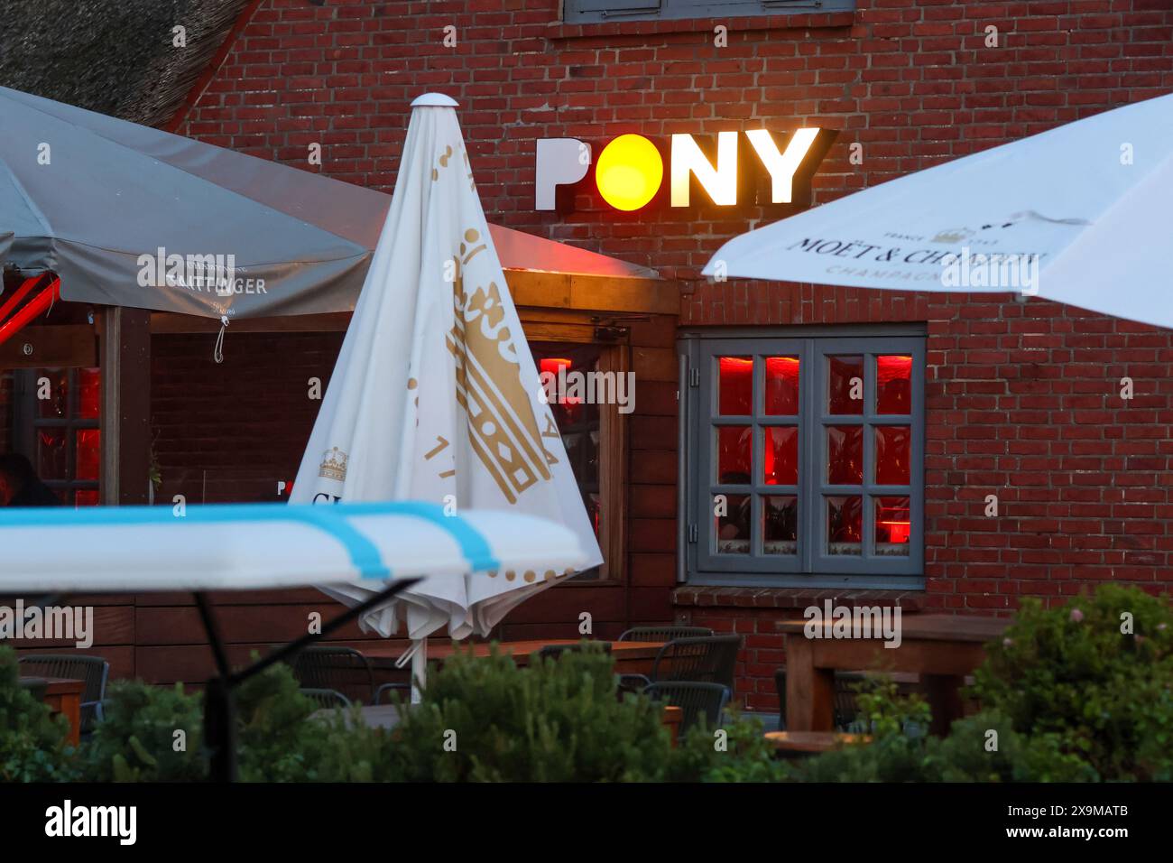 01 June 2024, Schleswig-Holstein, Kampen (Sylt): The Pony Club in ...