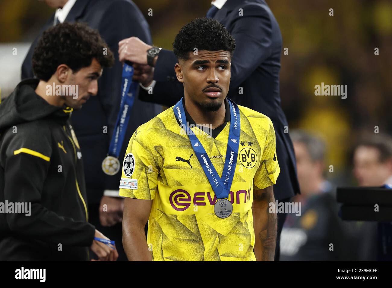 Zeist, Netherlands. 01st June, 2024. LONDON - Ian Maatsen of Borussia ...