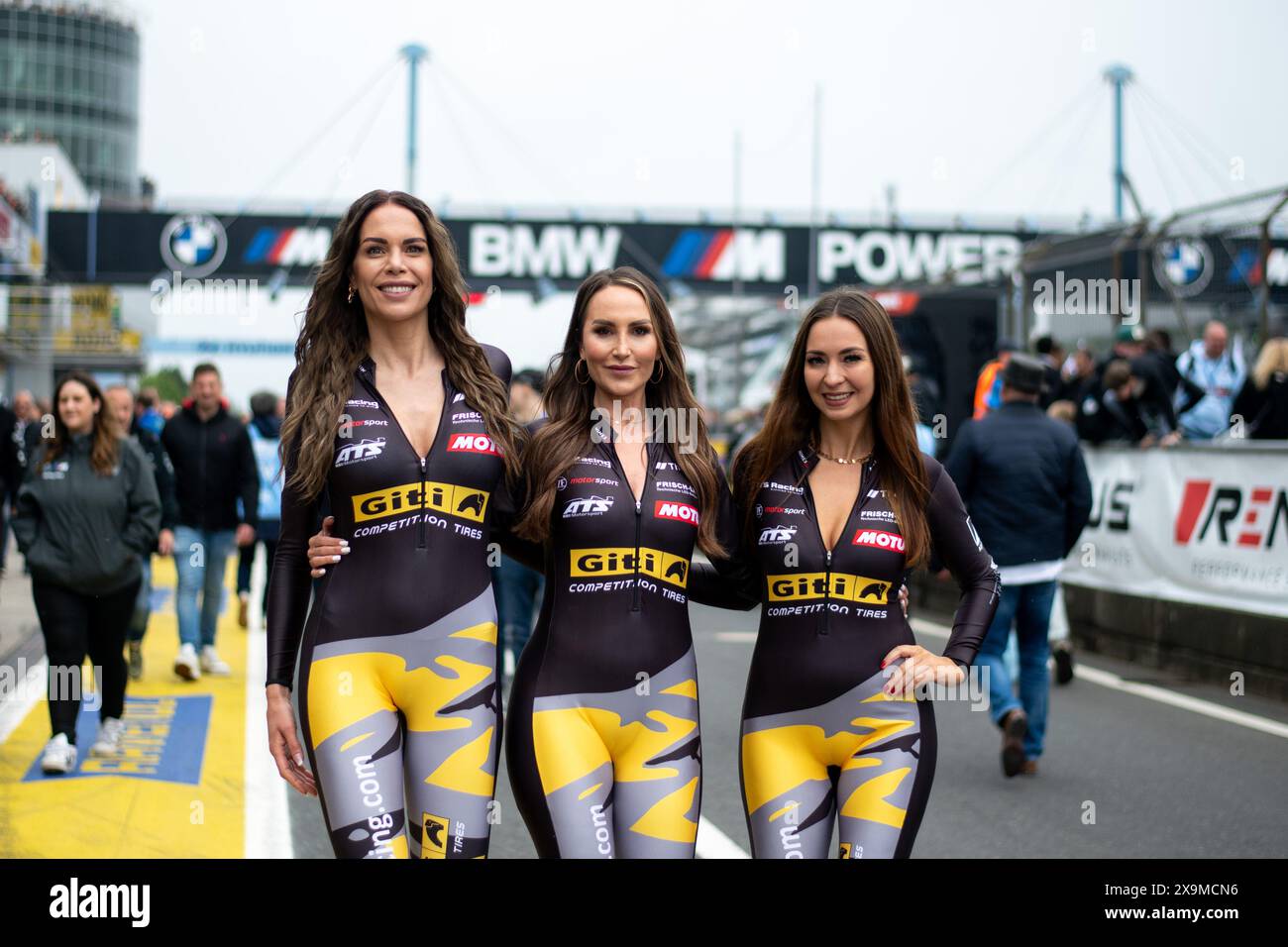 Gridgirls von Giti Tire in der Startaufstellung, GER, 52. ADAC Ravenol ...