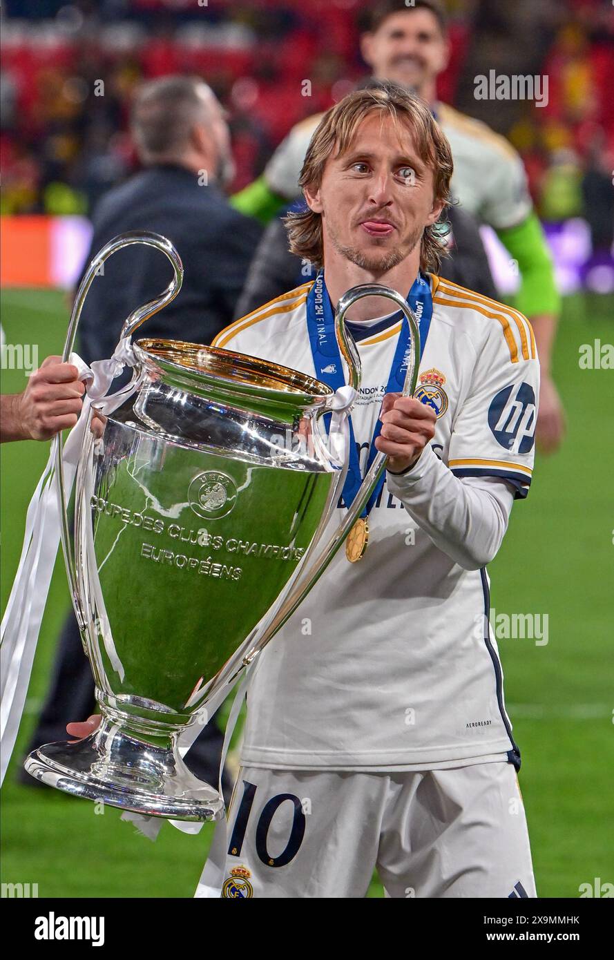 Luka modric champions league 2023 hi-res stock photography and images ...