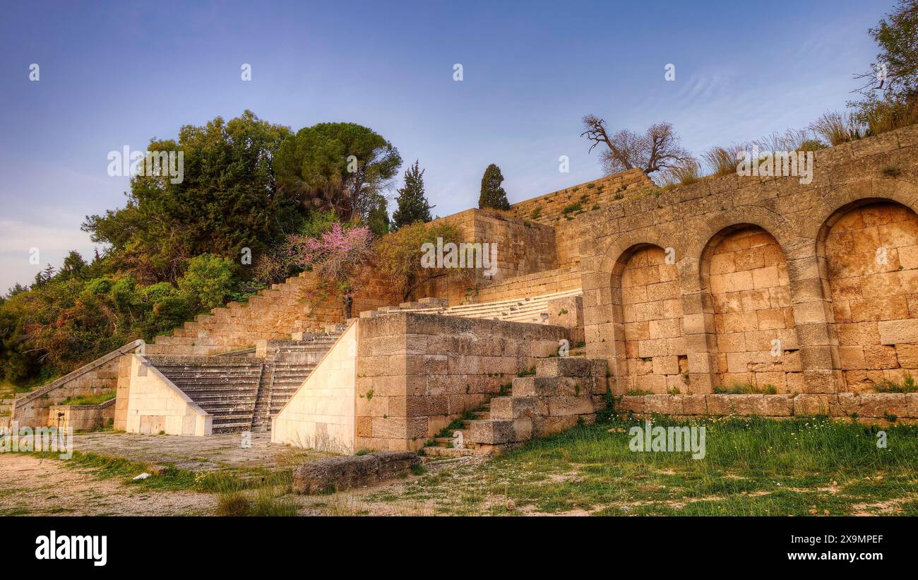 Greek amphitheater sunrise hi-res stock photography and images - Alamy