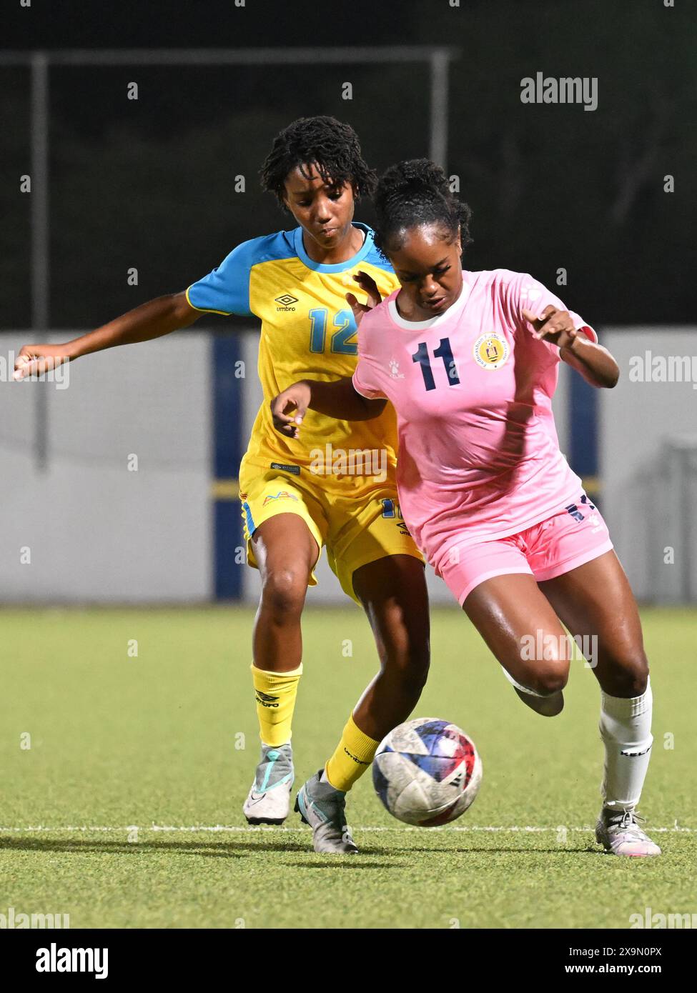 WILLEMSTAD - (l-r) Genesis Hazel of Aruba, Taisha Hansen of Curacao ...