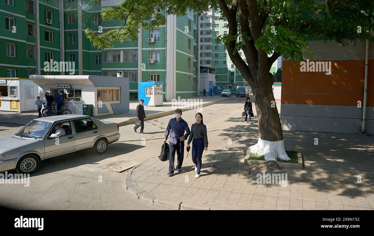 Pyongyang residents on the streets Stock Photo - Alamy