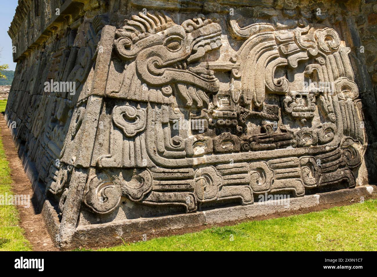 Aztec art hi-res stock photography and images - Alamy