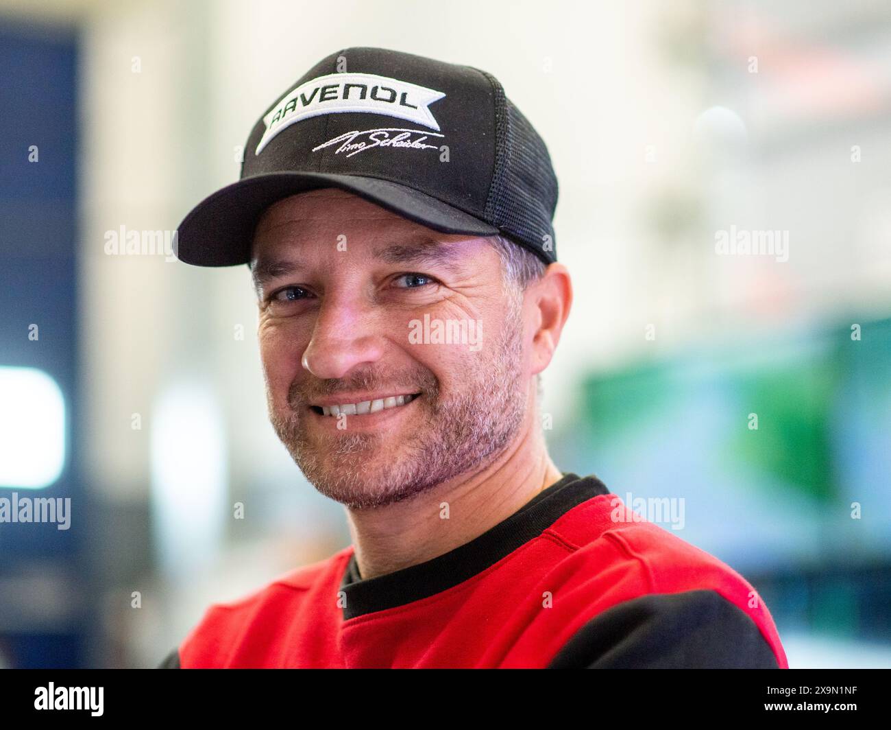 Timo Scheider (Cerny Motorsport, BMW M4 GT4 G82, SP8T, #145) in der Box ...