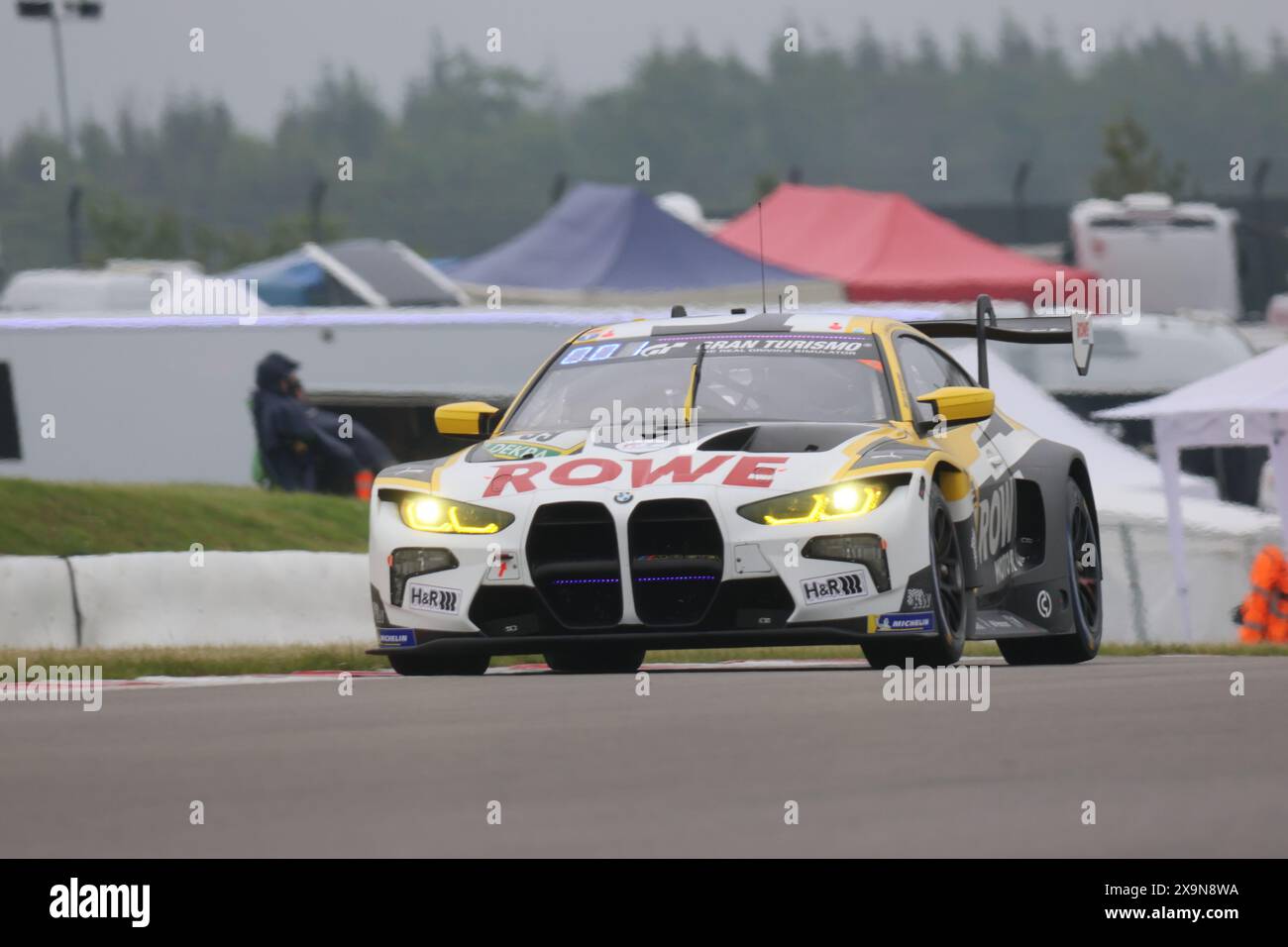 Robin Frijns (Lanaken/BEL) / Sheldon Van Der Linde (Muenchen/DEU ...