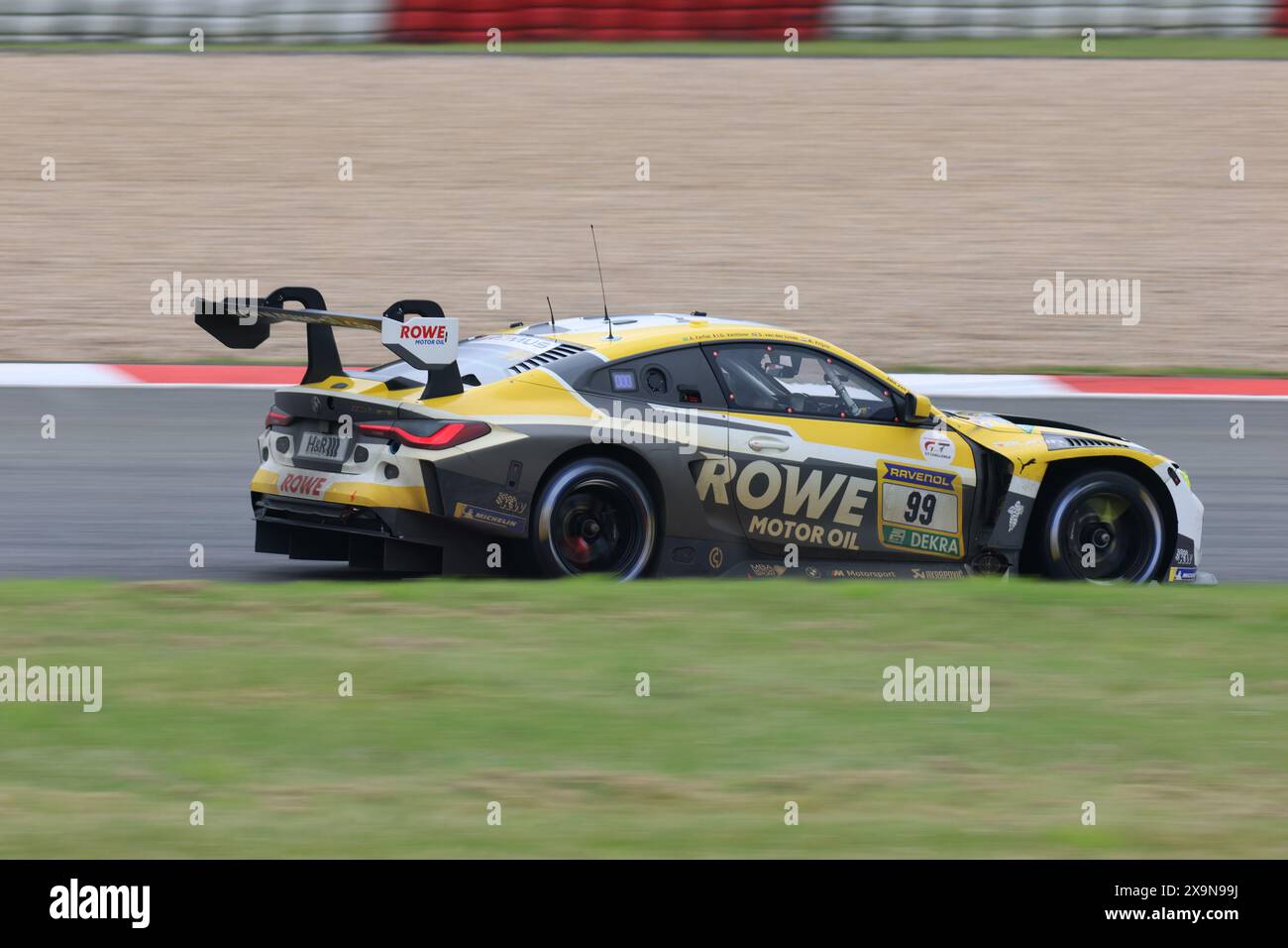 Robin Frijns (Lanaken/BEL) / Sheldon Van Der Linde (Muenchen/DEU ...