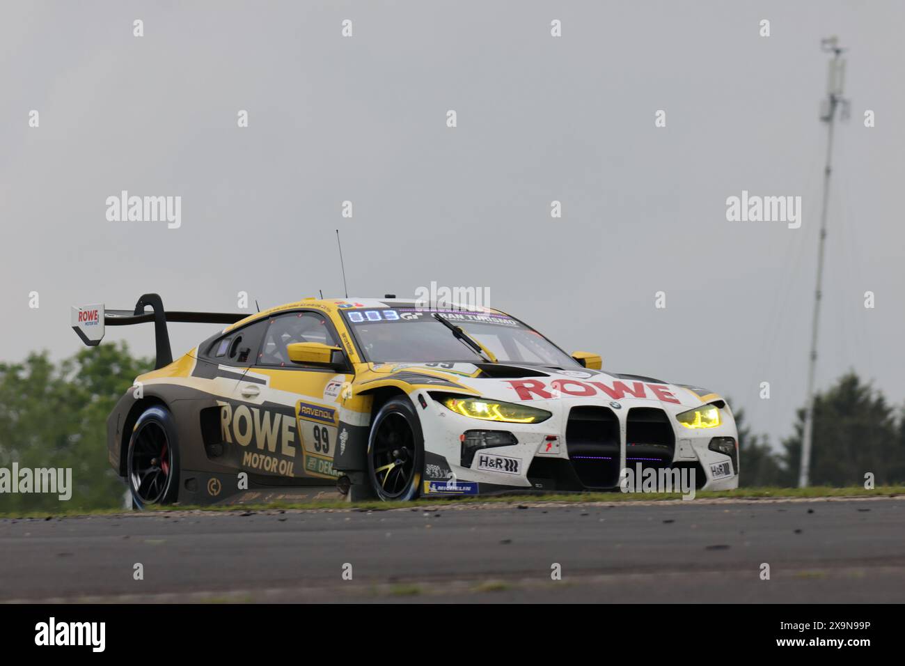 Robin Frijns (Lanaken/BEL) / Sheldon Van Der Linde (Muenchen/DEU ...