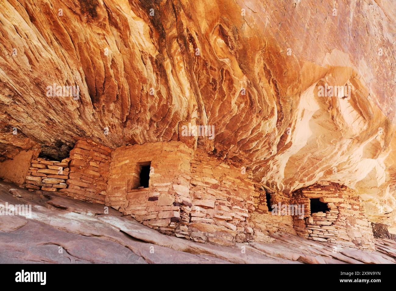 House on Fire ruin, South Fork of Mule Canyon, Cedar Mesa, Bears Ears ...