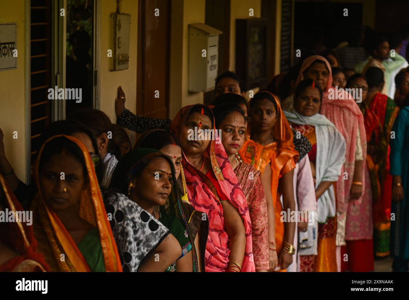 Indian elections queue hi-res stock photography and images - Alamy
