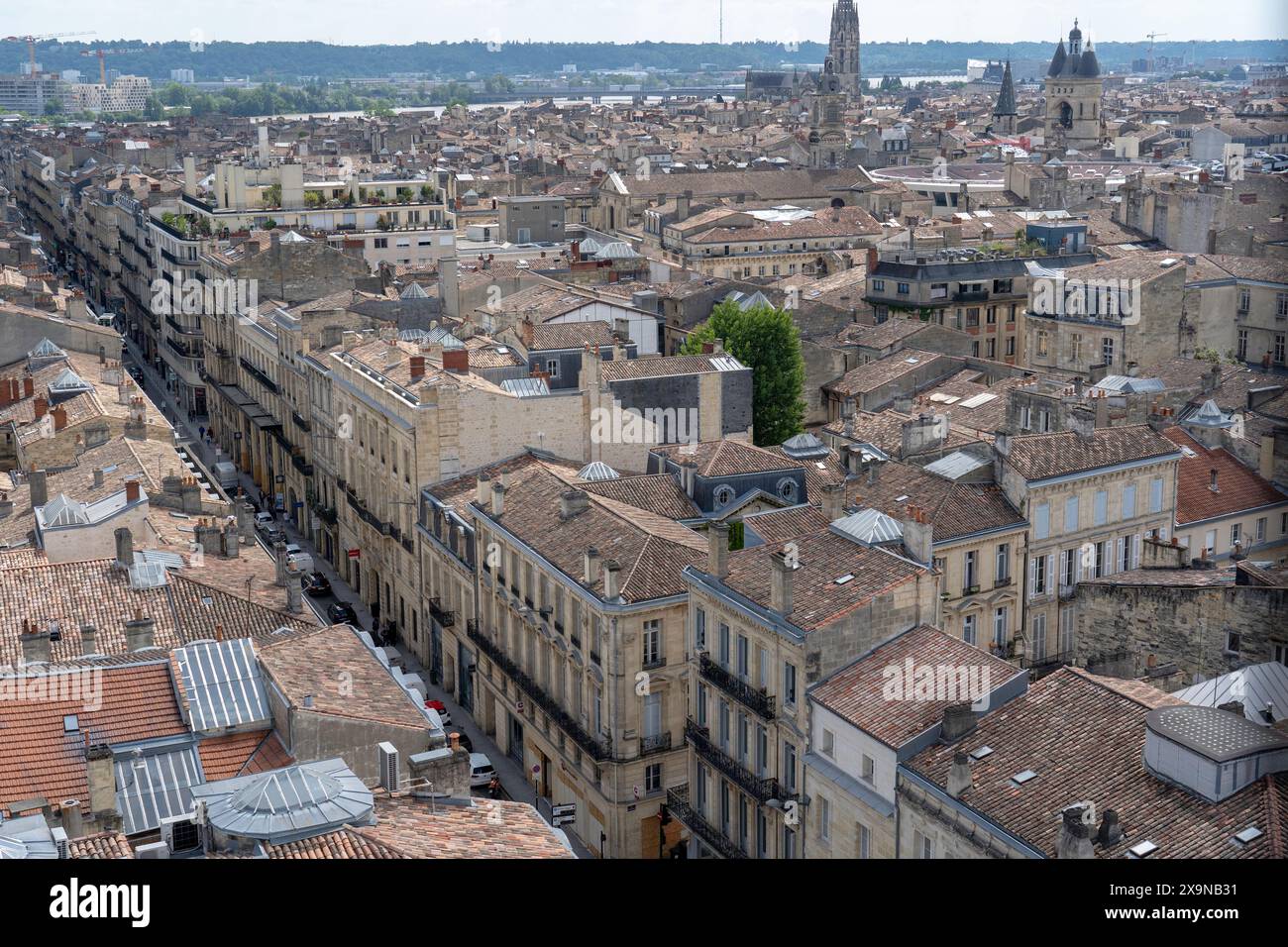 Bordeaux architecture hi-res stock photography and images - Alamy