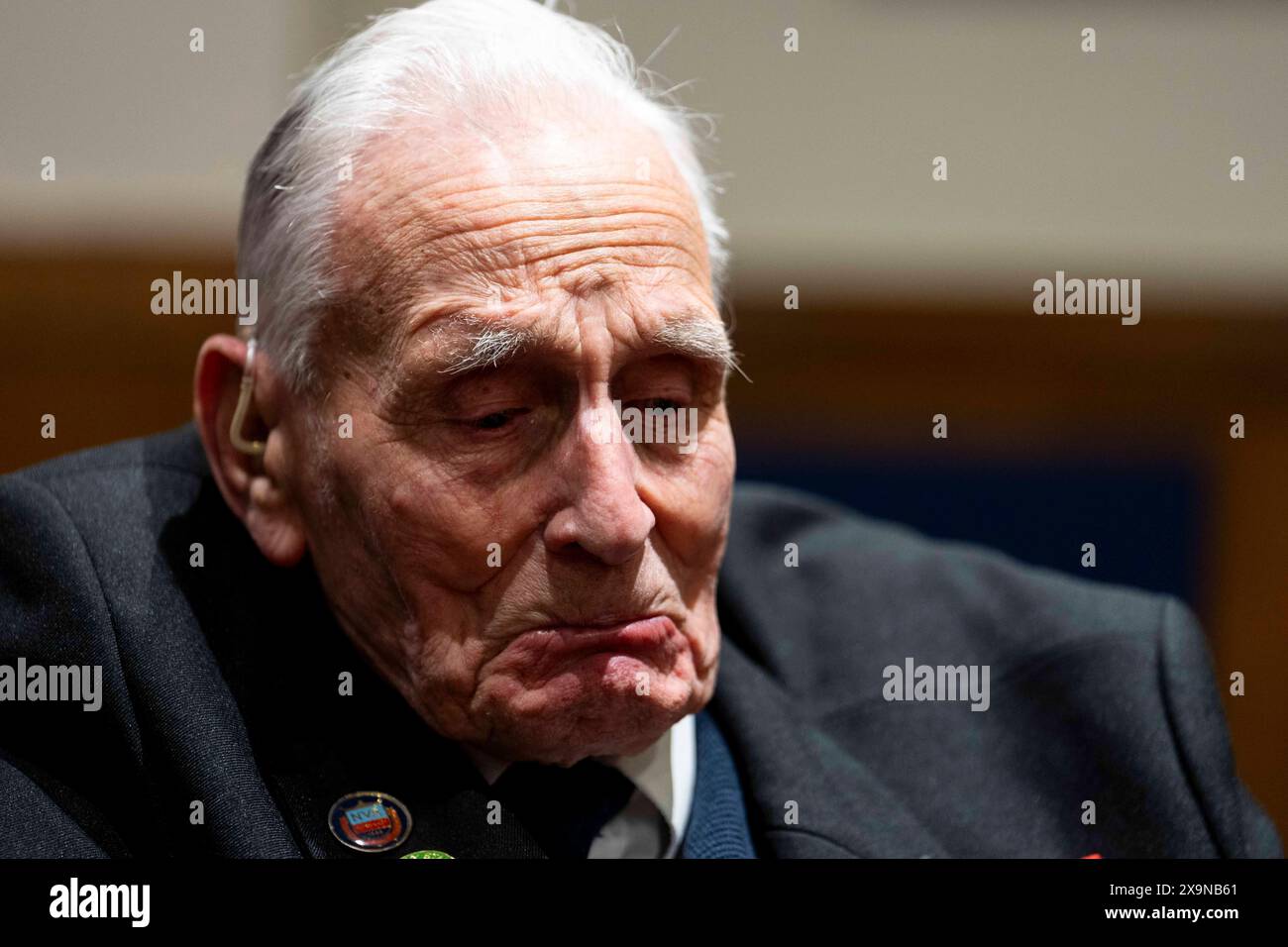 D-Day veteran John Dennett, 99, from Liverpool, who served with the ...