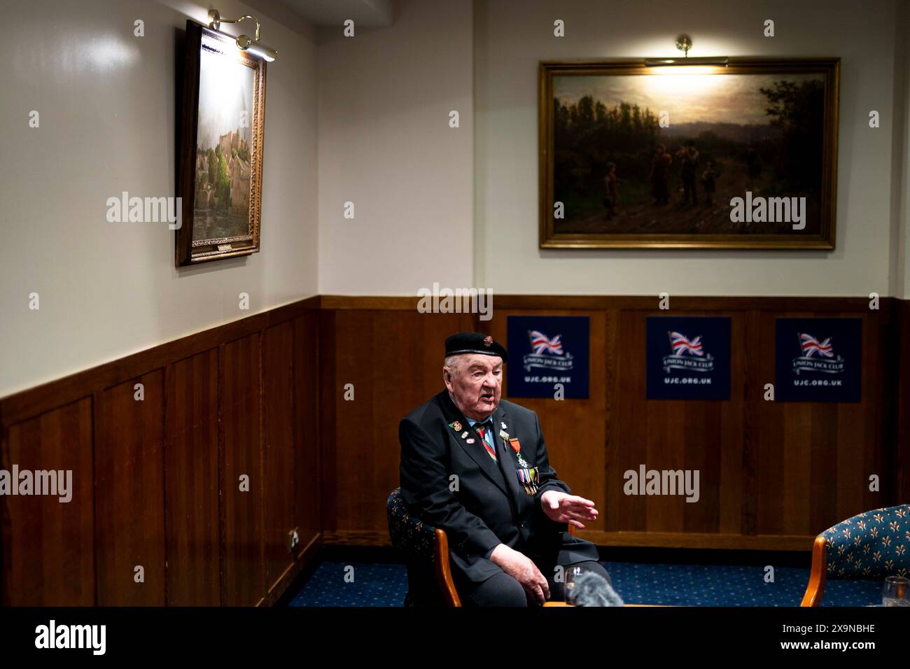 Normandy veteran Richard Aldred, 99, from Cornwall, who served as a ...