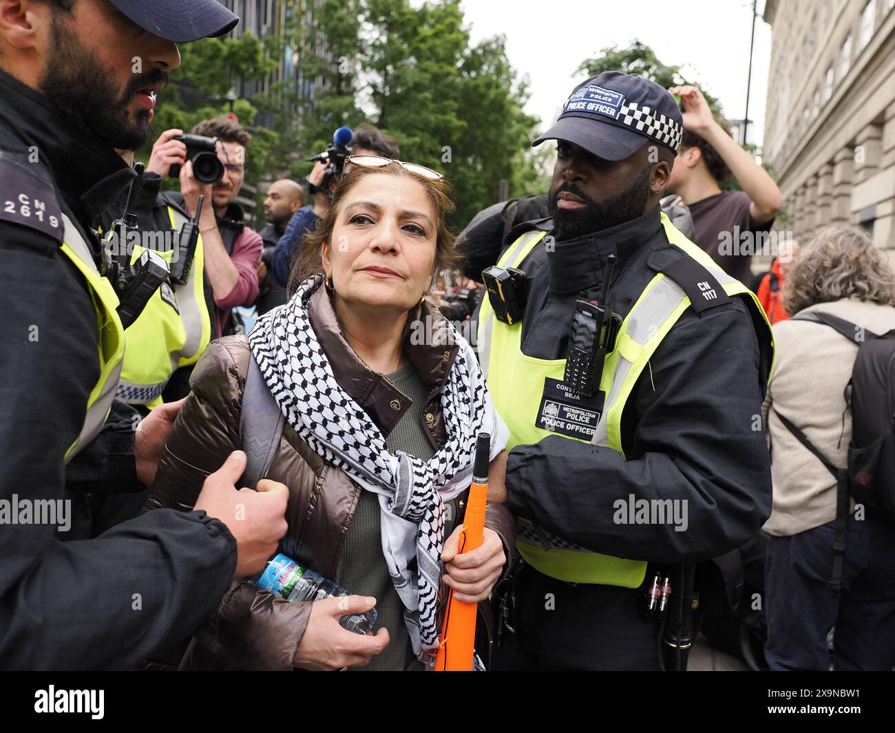 Police arrest Youth Demand protesters, London Waterloo, 01/06/24 Stock ...