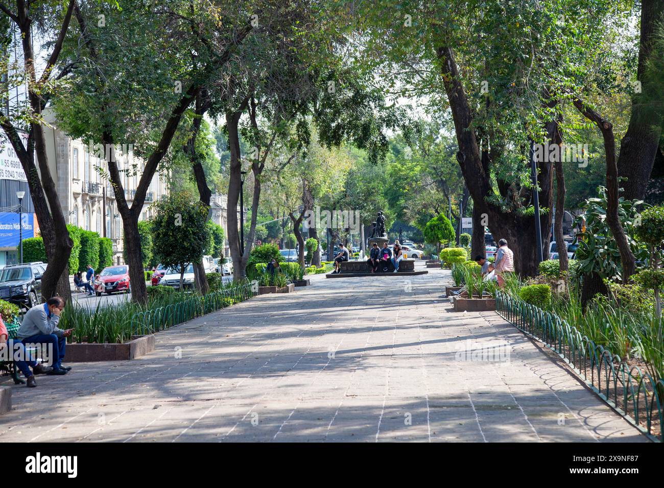 Central Pedestrianised Reservation with Sculptures on Avenida Álvaro ...