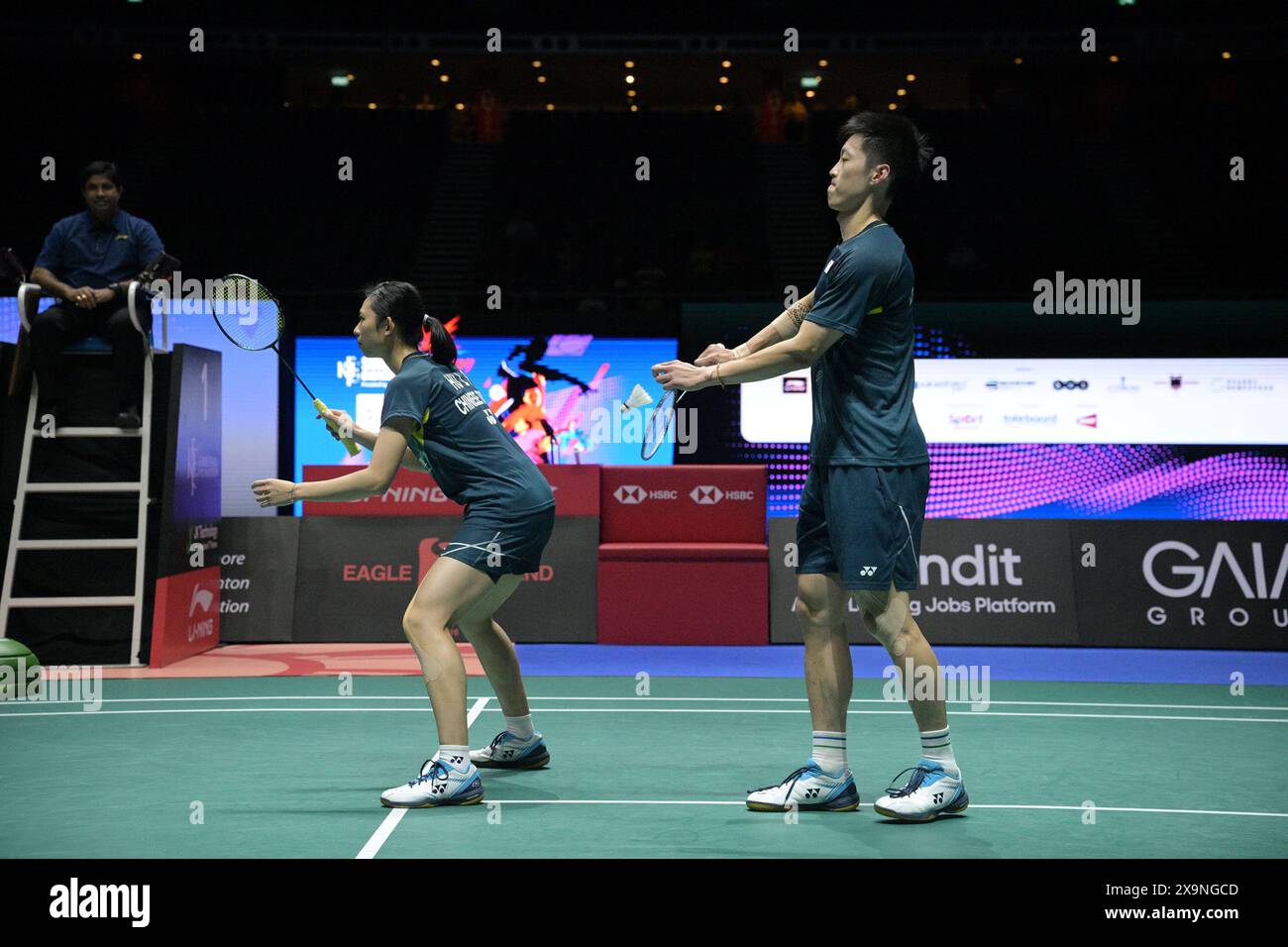 Singapore. 2nd June, 2024. Yang Po-Hsuan (R)/Hu Ling Fang compete ...
