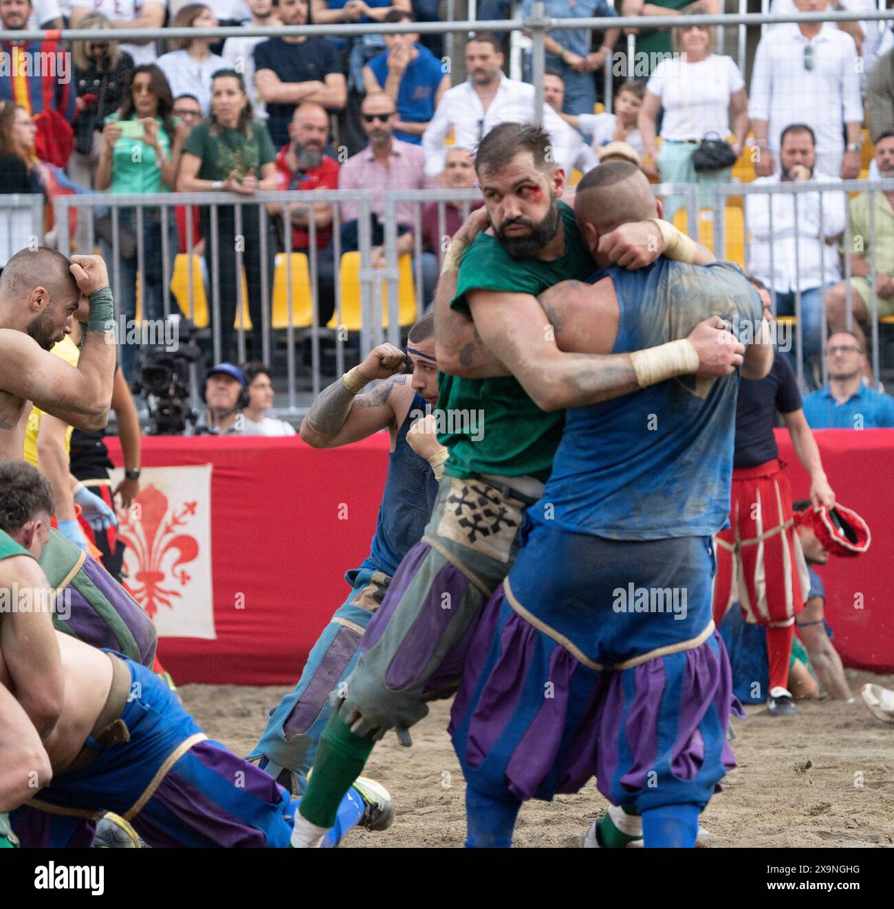 Calcio Storico Fiorentino Azzurri-Verdi Stock Photo - Alamy